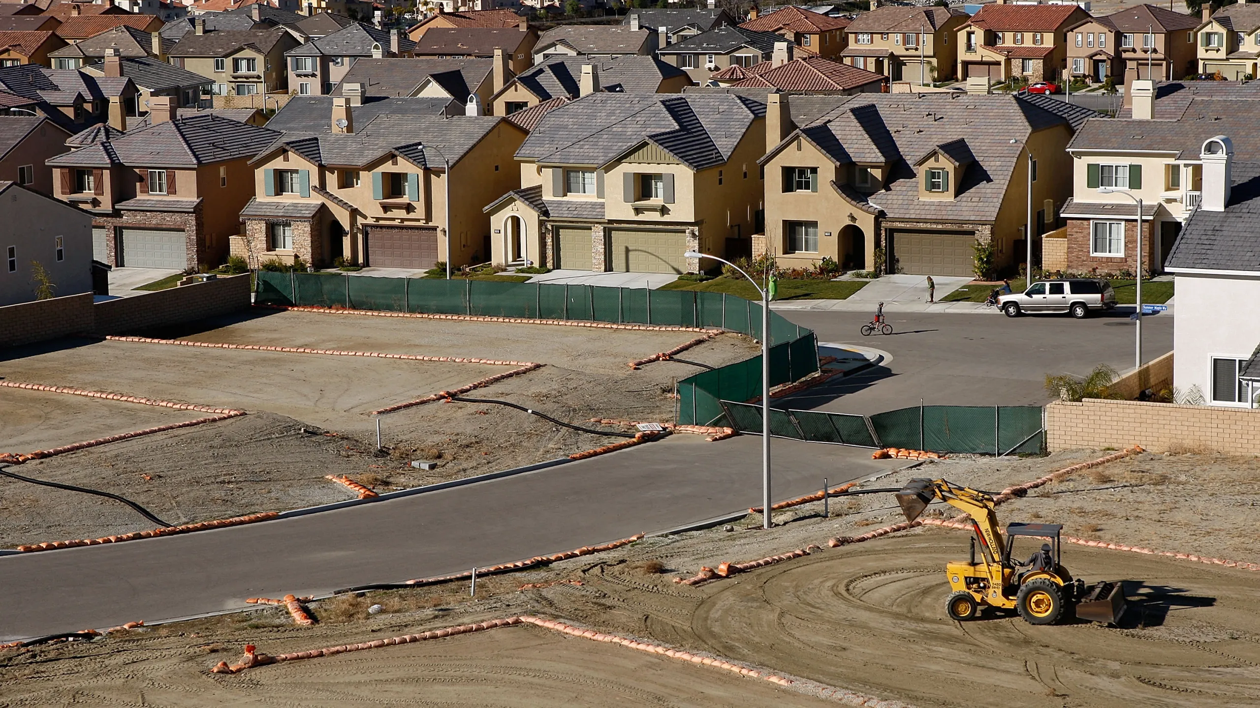 Tackling the housing crisis: Construction's role in new housing development